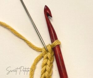 Fall Wheat Stalk - Free Crochet Applique Pattern - Sweet Potato 3